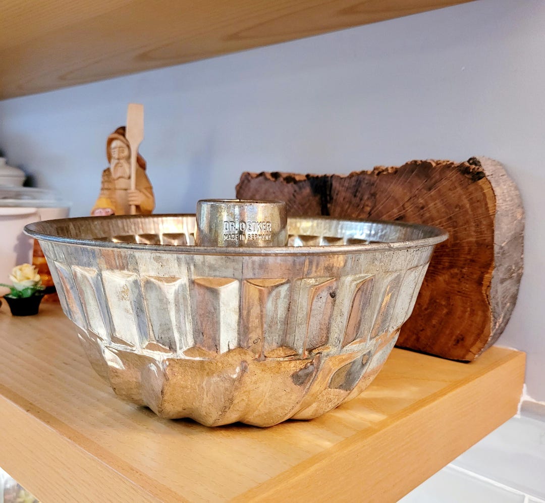 Metal Bundt Pan by Dr. Oetker, Vintage Cake Pan, Kitchen Bakeware ...