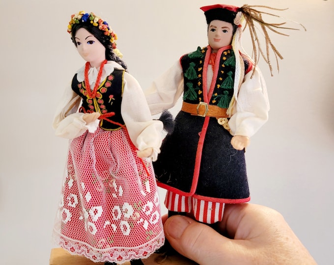 Folk Art Dancing Dolls, Vintage Dolls, Ethnic Costumes, Hand Made ...