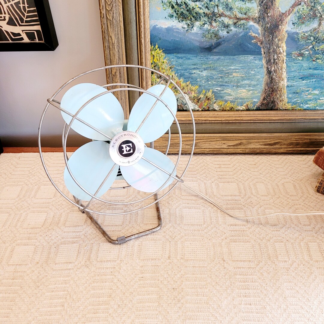Electrohome Metal Fan, Vintage Industrial Desktop Fan, Tabletop, Tilts ...