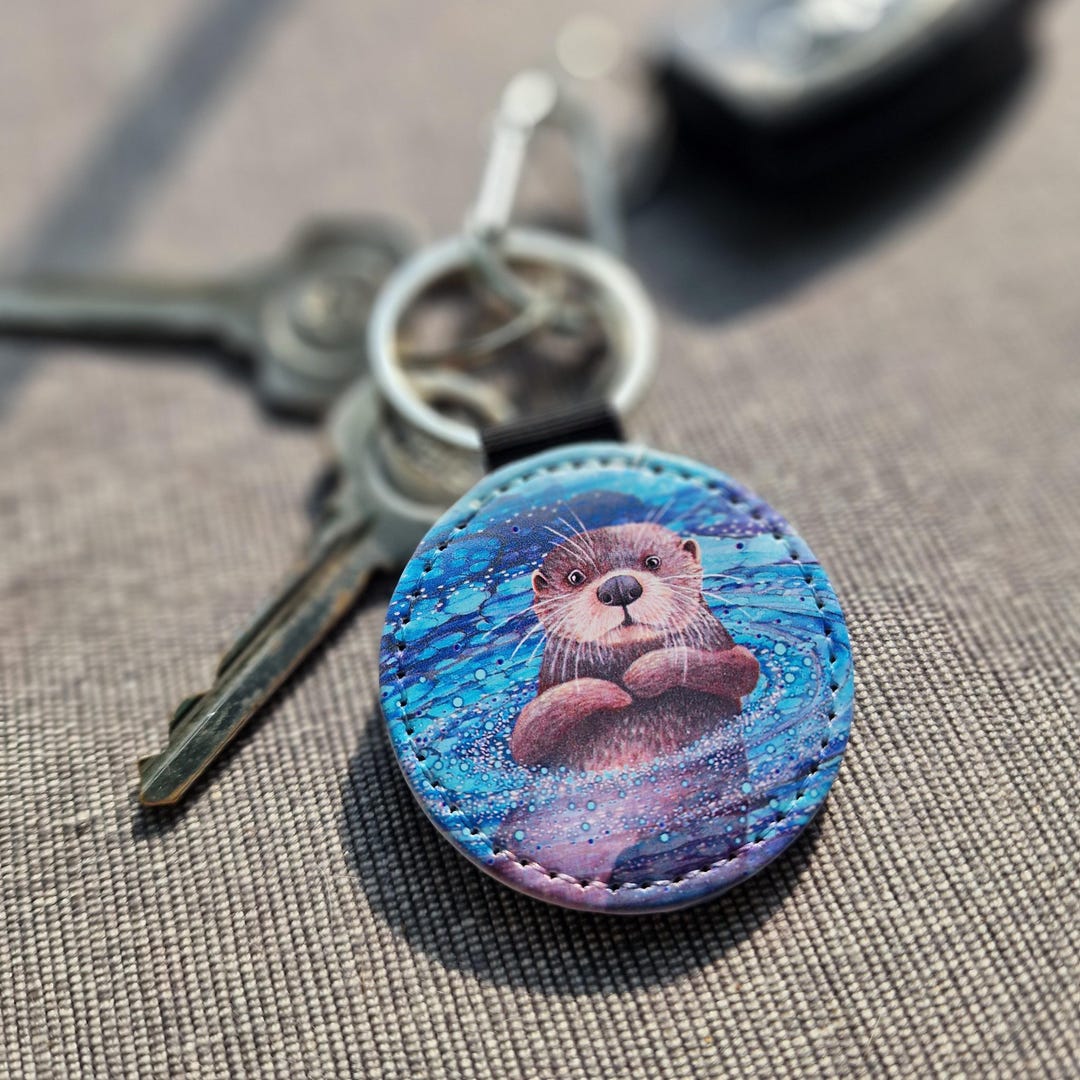 Faux Leather Otter Keyring: Hand-painted Animal Keychain - Etsy