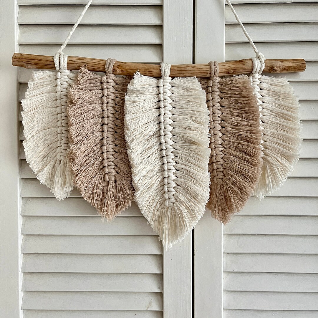 Beige Feather Macrame Wall Hanging in Boho Style Small Macrame Wall Art ...