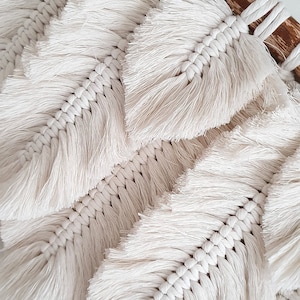 Large Feather Macrame Wall Hanging in Boho Style Macrame Wall Art ...