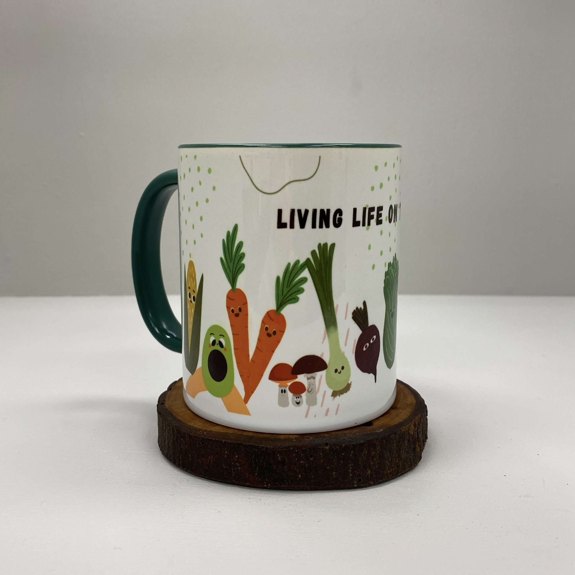Living on the Veg Mug Veganuary Veggie Vegan Gift - Etsy UK