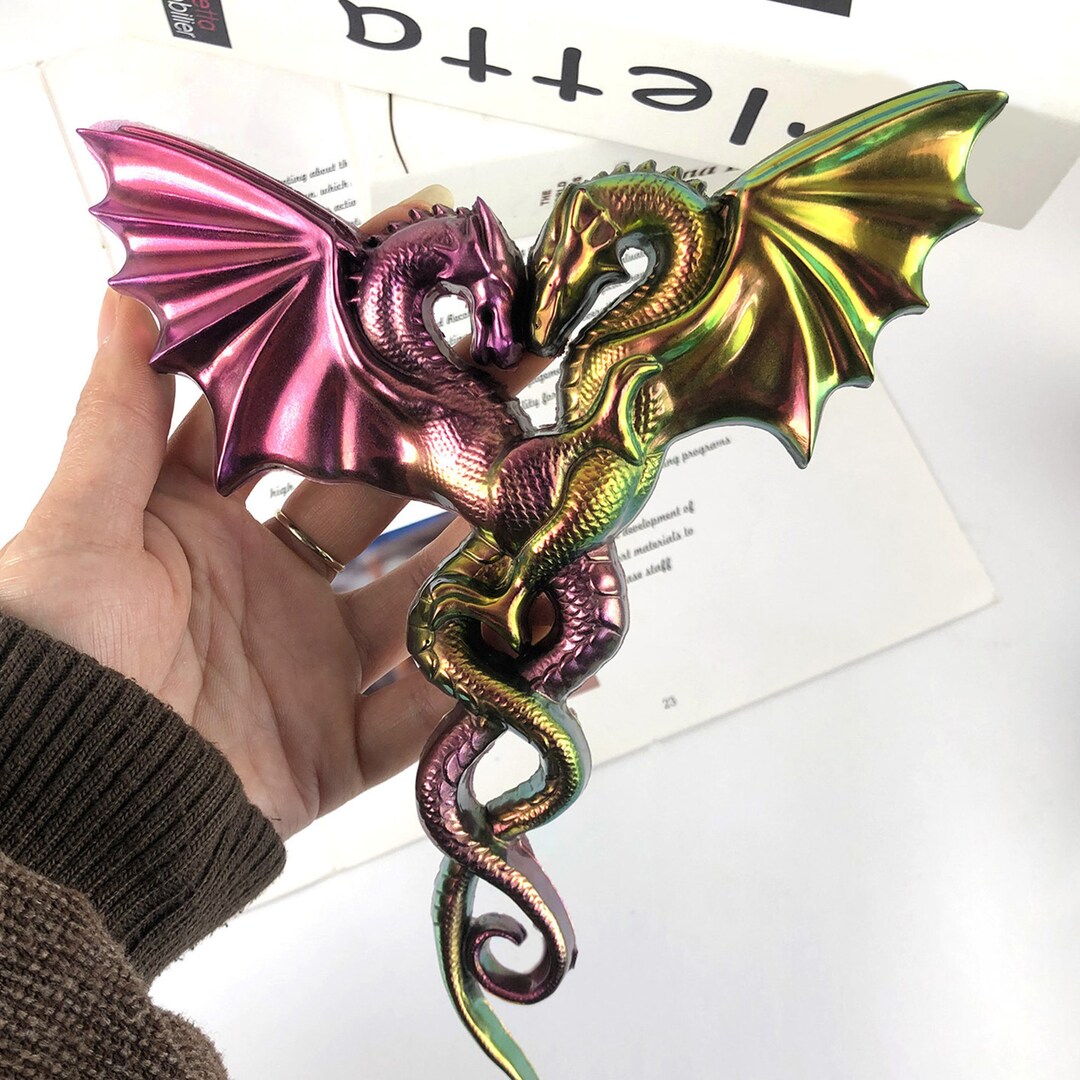 Double Dragon Twine Pattern With Wings Wall Decoration Pendant Silicone ...