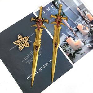 Frost Mourning Sword Resin Silicone Mold - DIY Sword Jewelry Decor ...