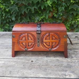 Oak Chest Hand Made, Small Viking Chest With Hand Forged Hinges ...