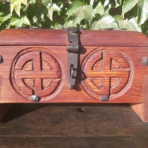 Oak Chest Hand Made, Small Viking Chest With Hand Forged Hinges ...