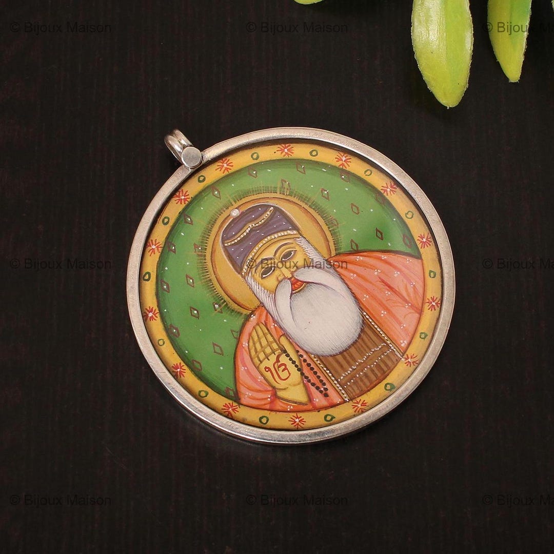 Silver Sikh Religious Lord Guru Nanak Dev Ji Necklace, Sikhism Founder ...