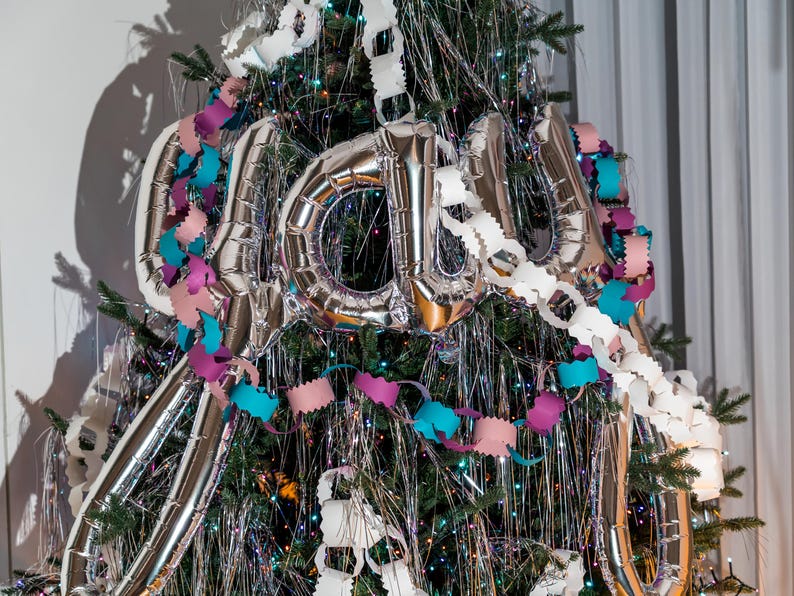 All White Paper Chain Garland, Festive Home Decor, 10 Ft Long, 3 Meters ...