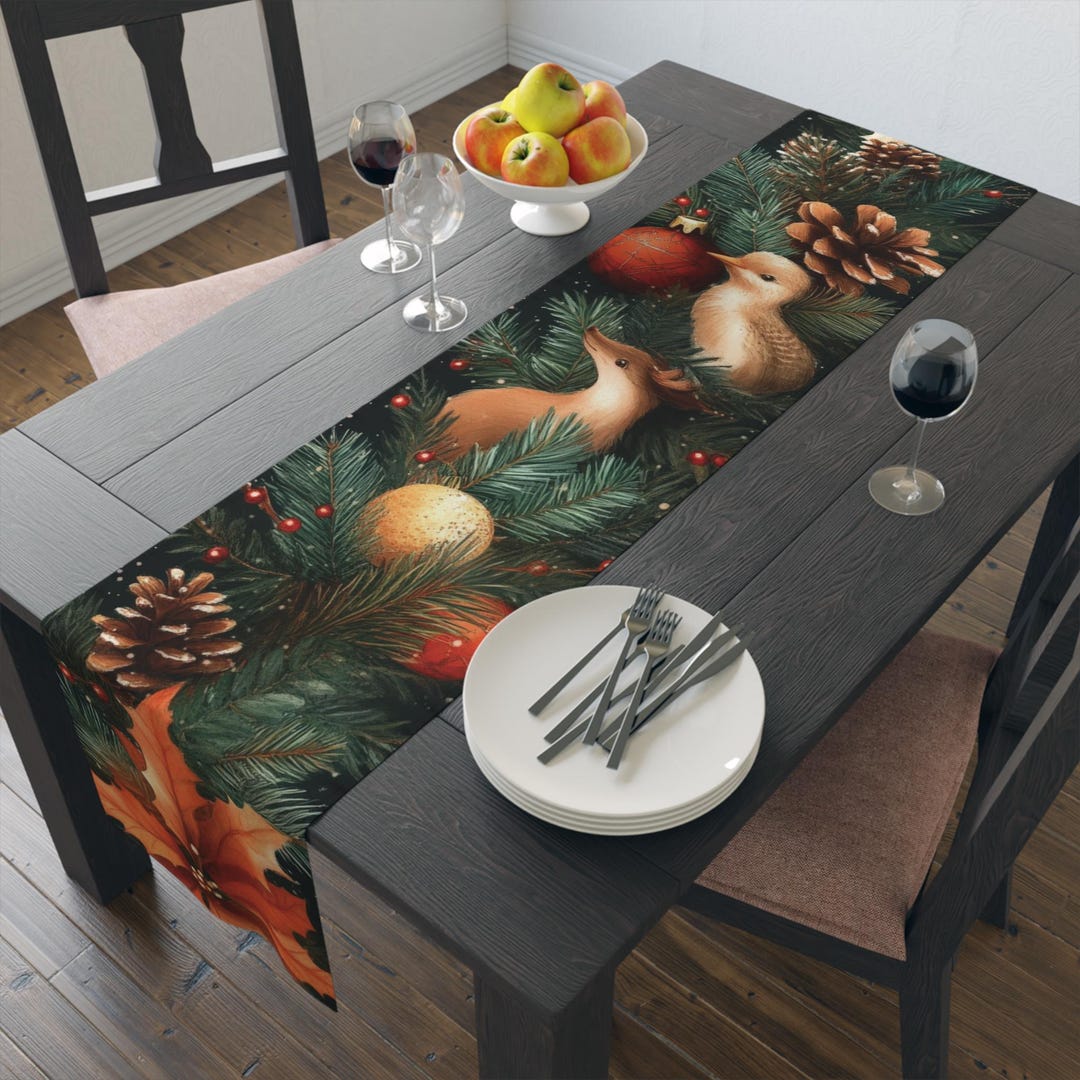 Christmas Woodland Creatures Table Runner Holiday Dining Decor Festive ...
