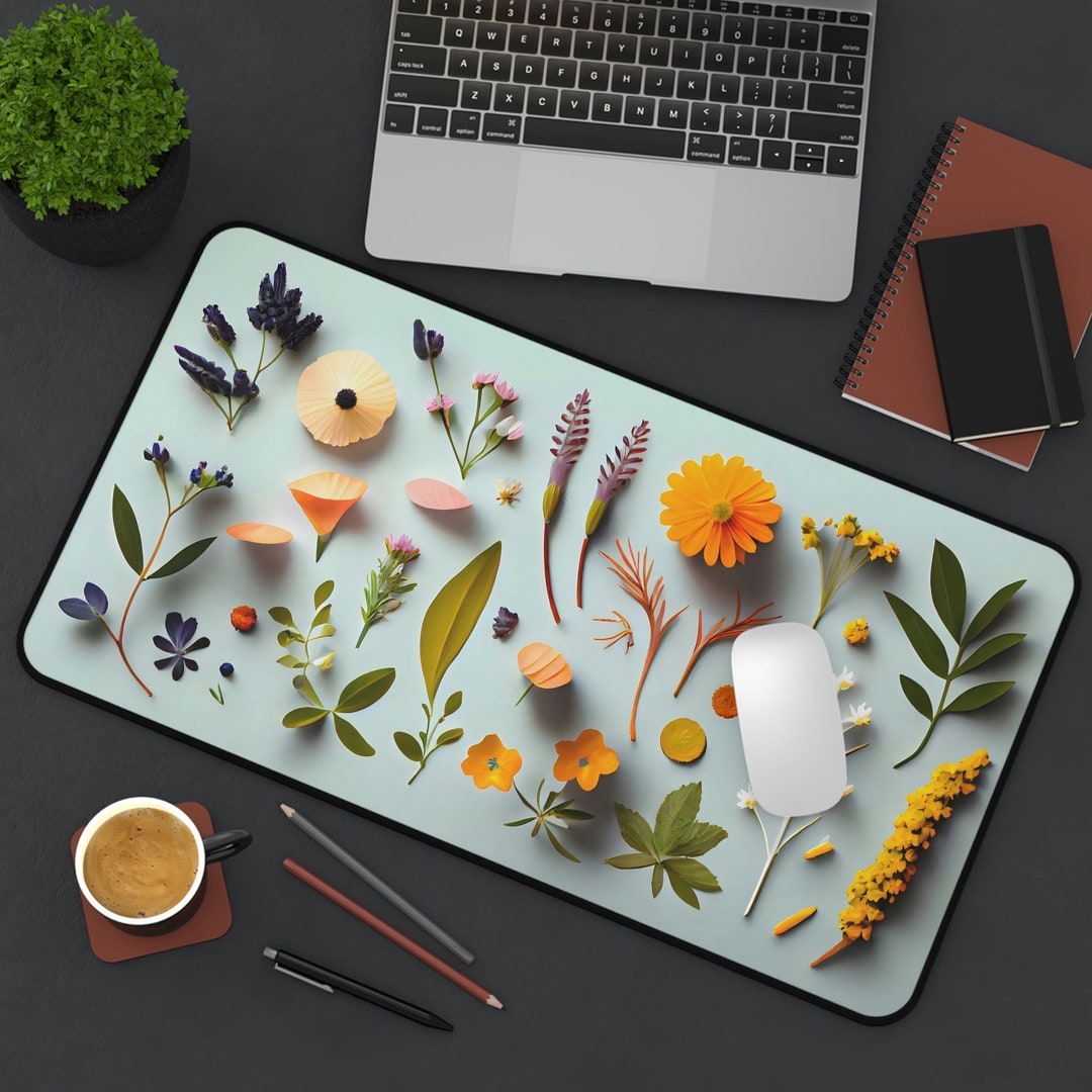 Beautiful Knolling Flowers XXL Desk Mat - Serene Knolling Flowers Mouse ...