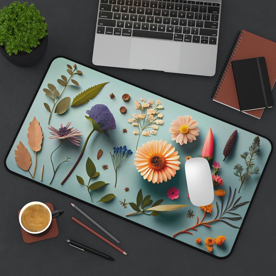 Beautiful Knolling Flowers XXL Desk Mat - Serene Knolling Flowers Mouse ...