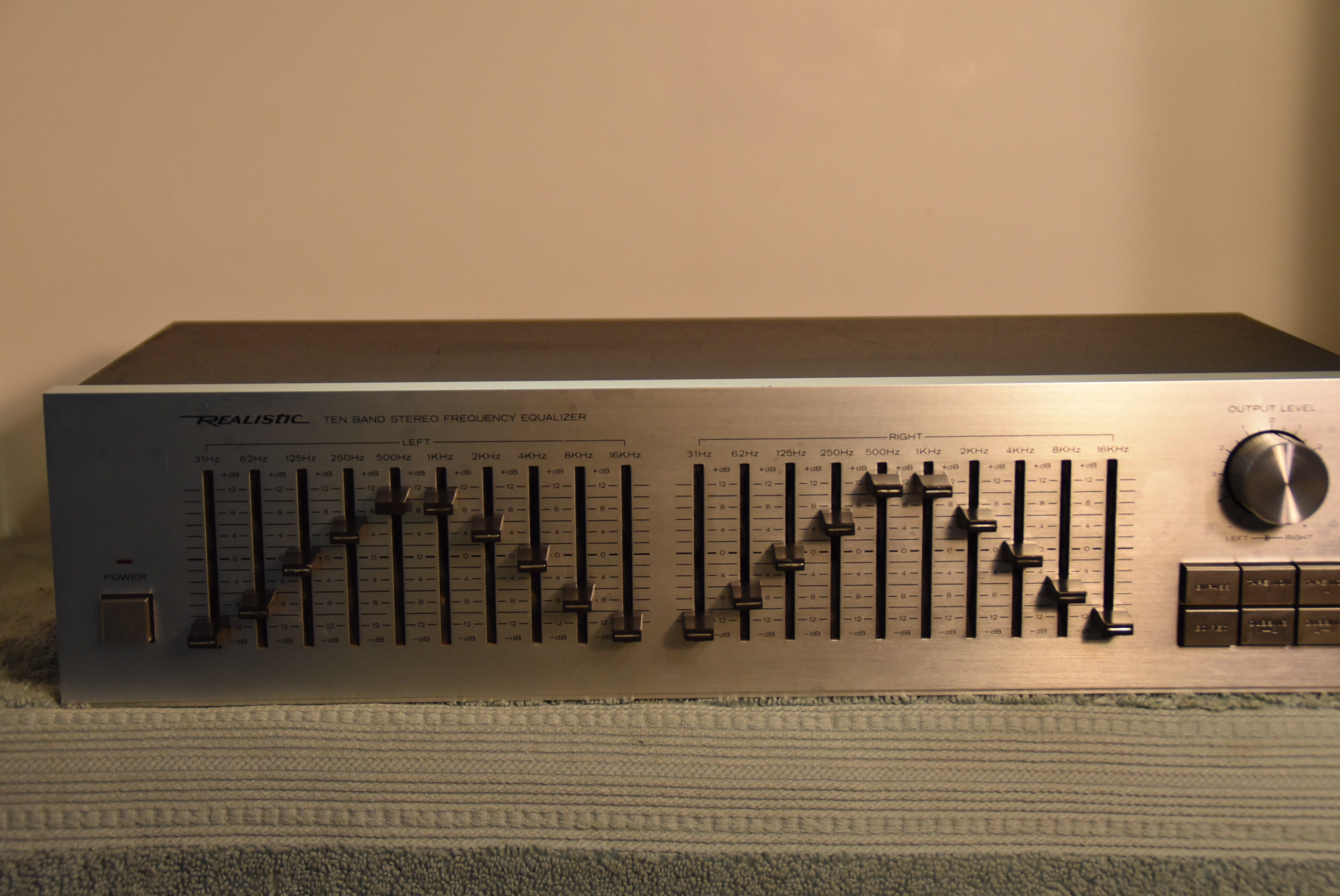 REALISTIC STEREO EQUALIZER - Etsy