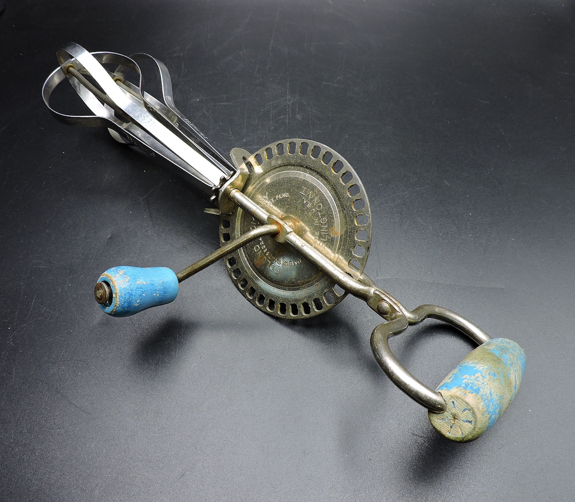 Vintage Hand Mixer Kitchen Mixer Grandmas Mixer Edlund | Etsy