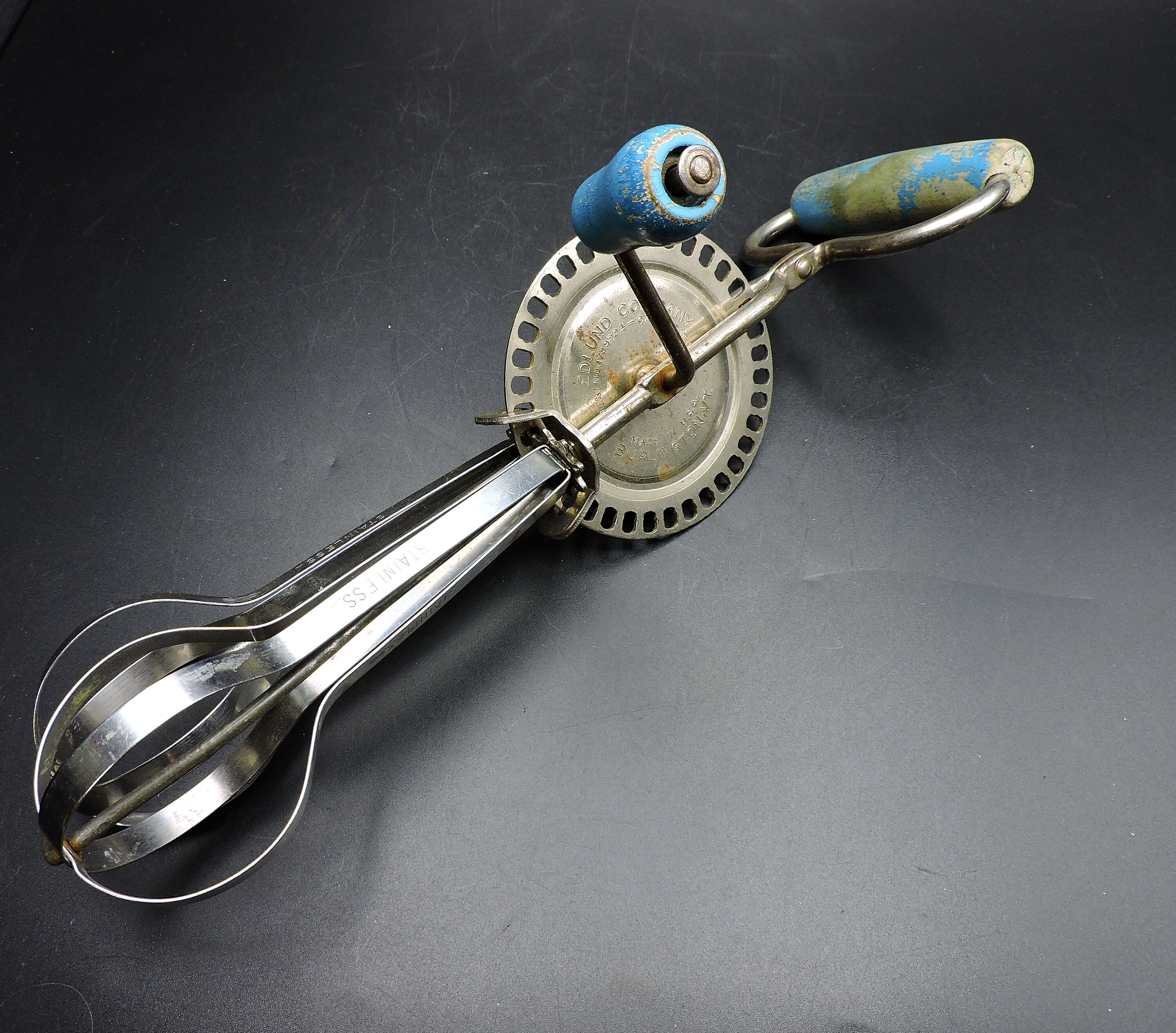 Vintage Hand Mixer Kitchen Mixer Grandmas Mixer Edlund | Etsy