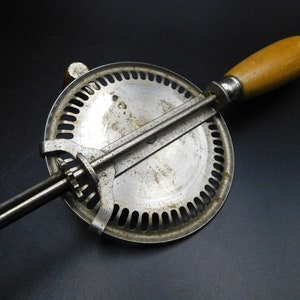Vintage Hand Mixer ~ Vintage ECHO Cream Whip ~ Kitchen Hand Mixer ~ Old ...