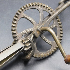 Vintage Hand Mixer ~ Antique Hand Mixer ~ Old Hand Mixer ~ Vintage Egg ...