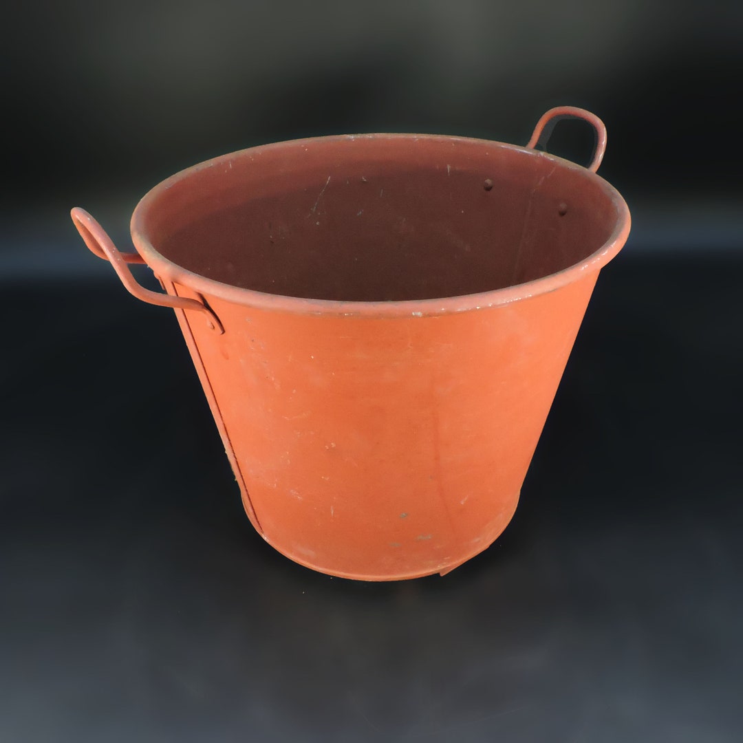 Vintage Metal Bucket ~ Vintage Metal Pail ~ Red Metal Bucket ~ Vintage ...
