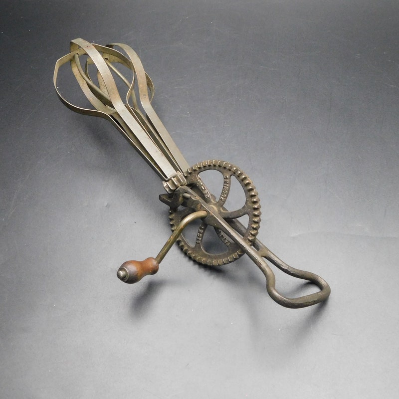 Antique Hand Mixer - Etsy