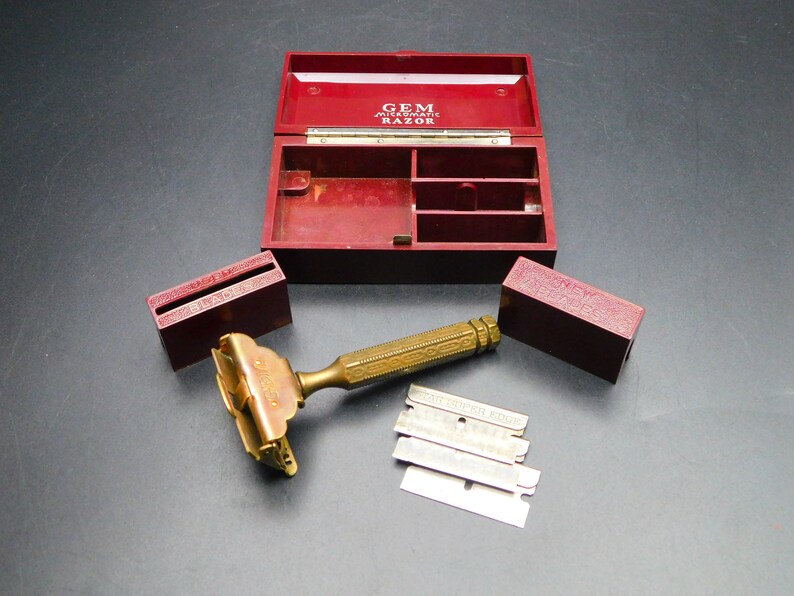 Vintage GEM Razor With Case GEM Razor in Maroon Bakelite - Etsy
