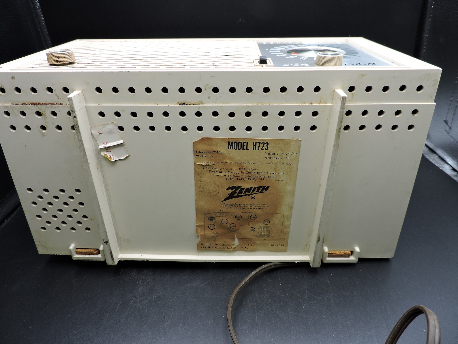 Vintage Zenith AM FM Radio ~ Vintage Zenith Tube Radio H723 ~ Vintage ...