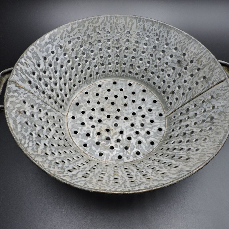 Kitchen Colander - Etsy