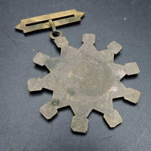 Vintage Medallion ~ Old Brass Medallion ~ Unique Brass Medal ...