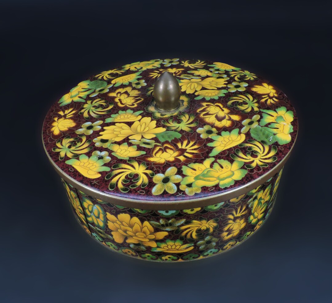Vintage Daher Storage Tin ~ Colorful Flower Themed Biscuit or Candy Tin ...