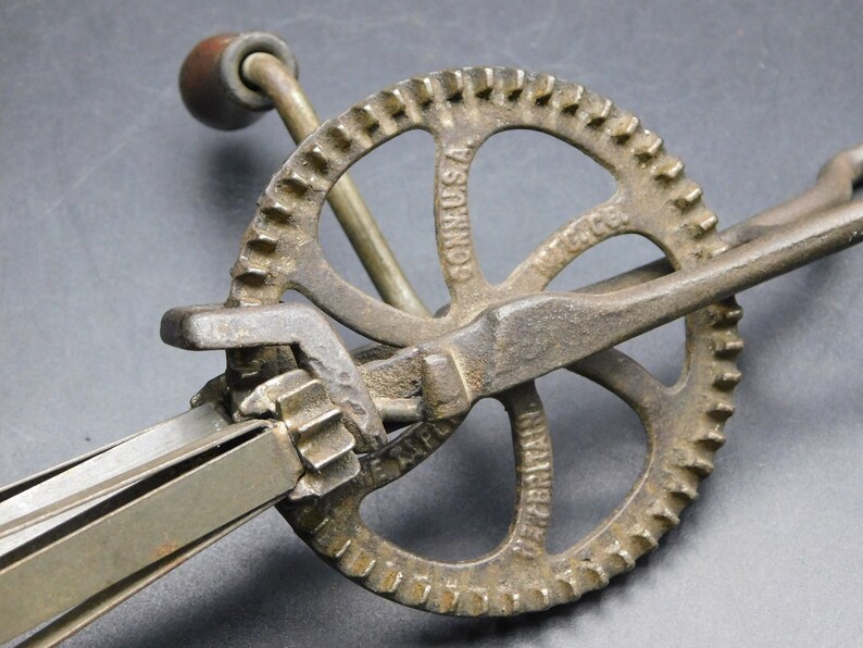 Vintage Hand Mixer Antique Hand Mixer Old Hand Mixer - Etsy