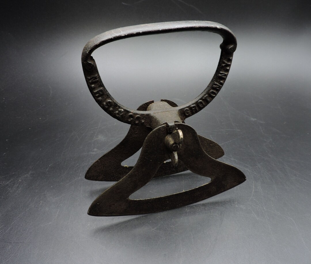 Antique Food Chopper ~ Double Blade Cast Iron Food Chopper ~ N.R.S ...