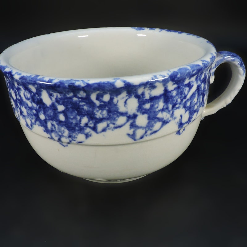 Antique Chamber Pot - Etsy