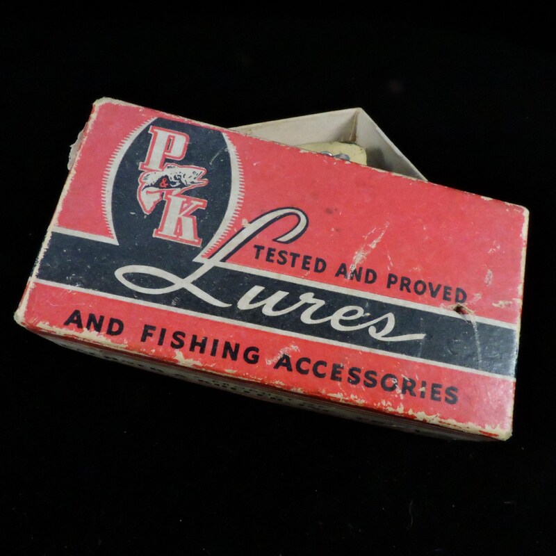 Vintage Tackle Box - Etsy