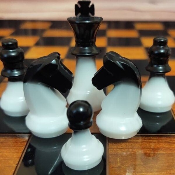 Unique Chess Set - Etsy