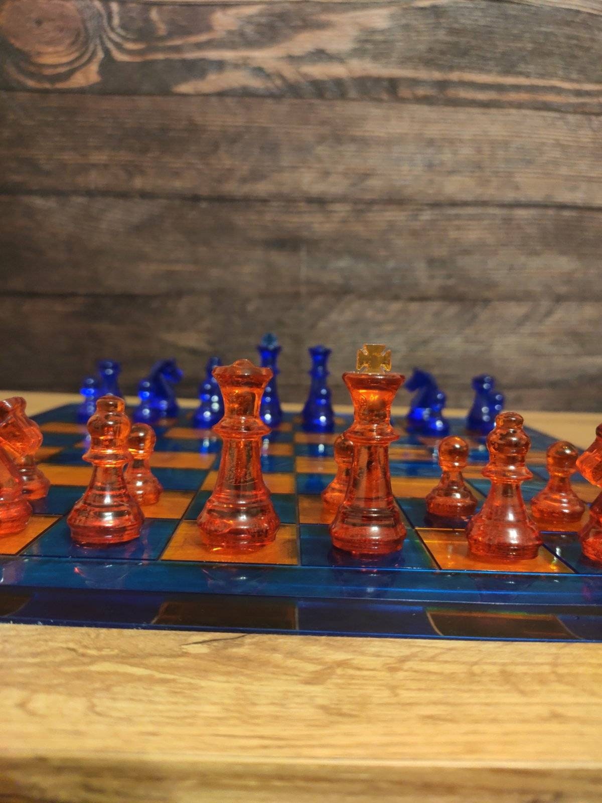 Custom chess set Choose any colors you wish Resin chess | Etsy