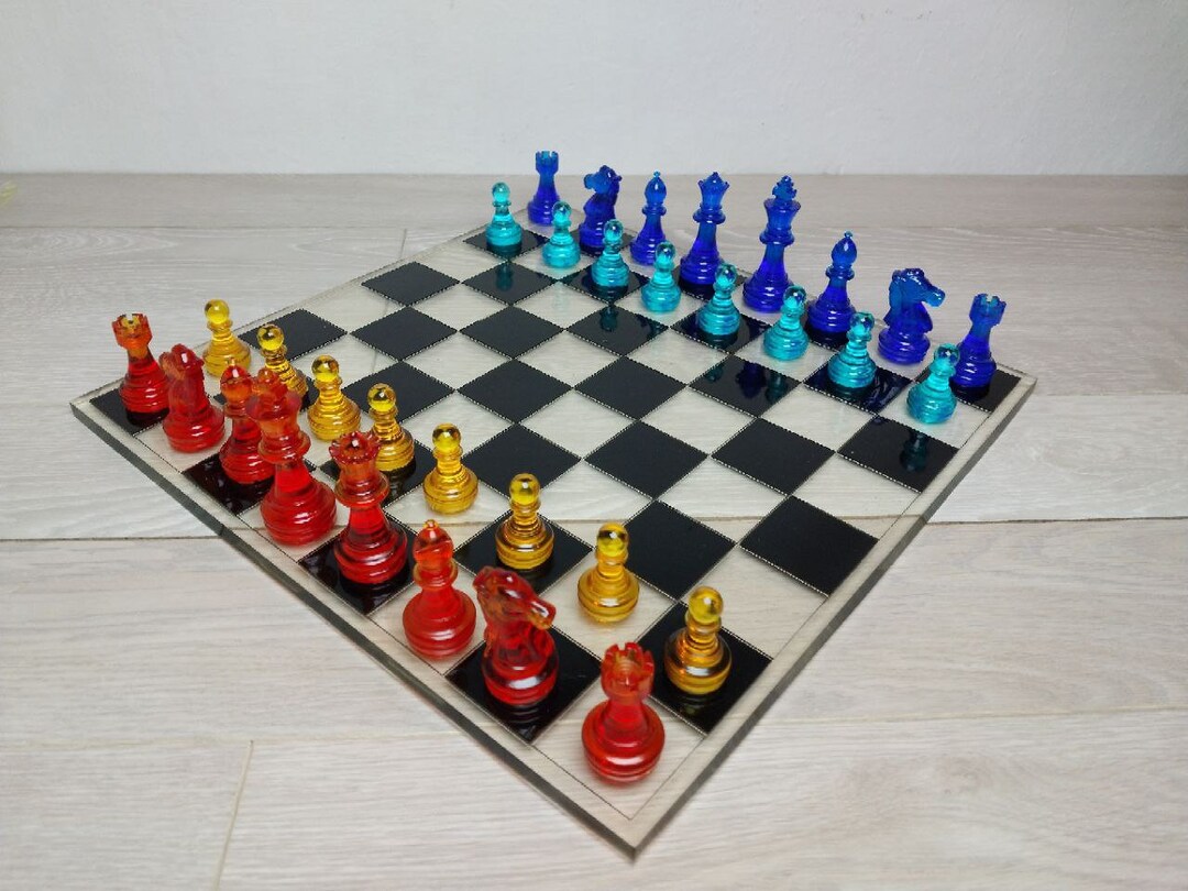 Custom Chess Sets With Chess Board 2 Chessboard Sizes 2727cm or 3131cm ...
