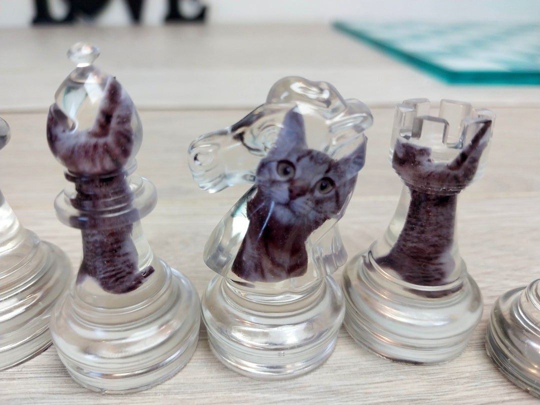 Cats Chess Set With Board | Size of King 2.75 Inch (7 Cm) | Resin Chess ...