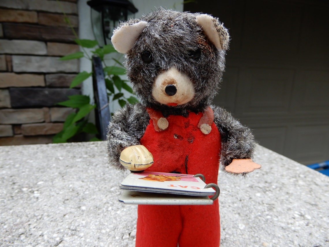 Cubby the Reading Bear - Etsy