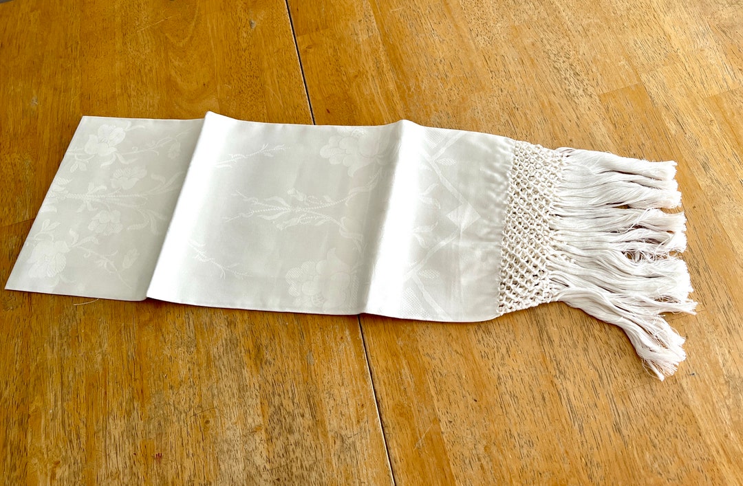 57x 24 Cut and Pulled Damask Linen Table Runner With Fringe - Etsy