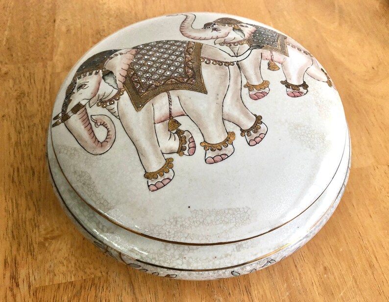 Vintage Large Round Chinese Porcelain Box With Lid Elephants | Etsy