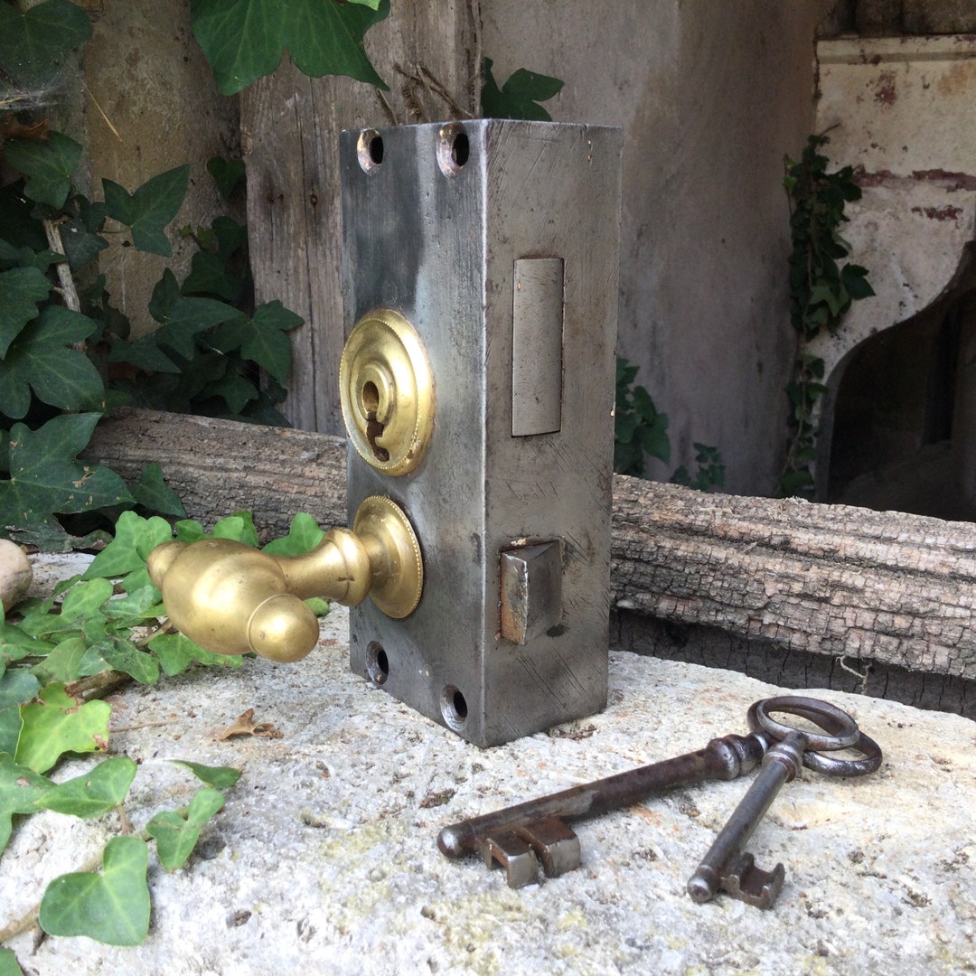 Rare Vintage Door Lock With 2 Keys/metal Mounted Security Lock/powder ...