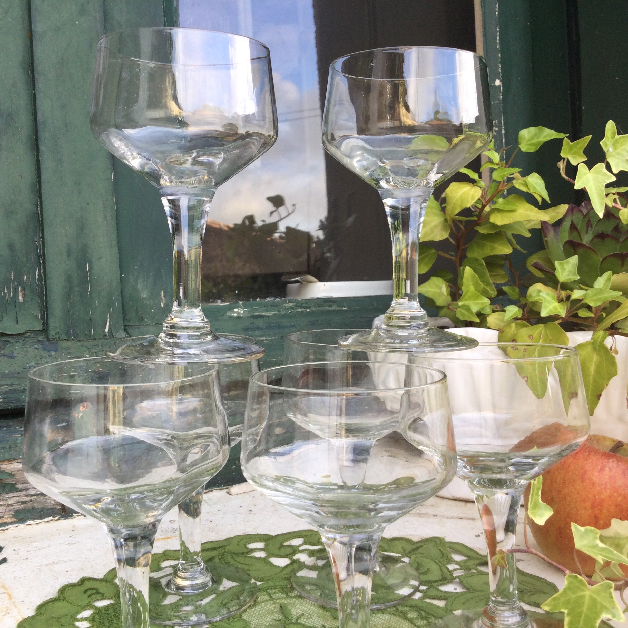 7 retro French wine glasses red or white aperitif glassware | Etsy