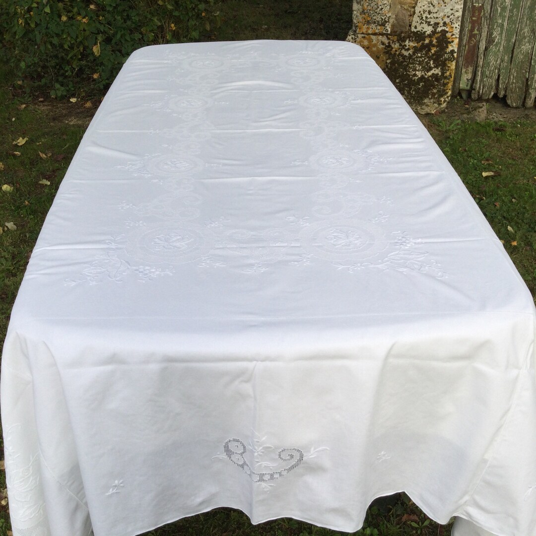 Hand Embroidered Table Cloth/long Rectangular Cloth/12 - Etsy