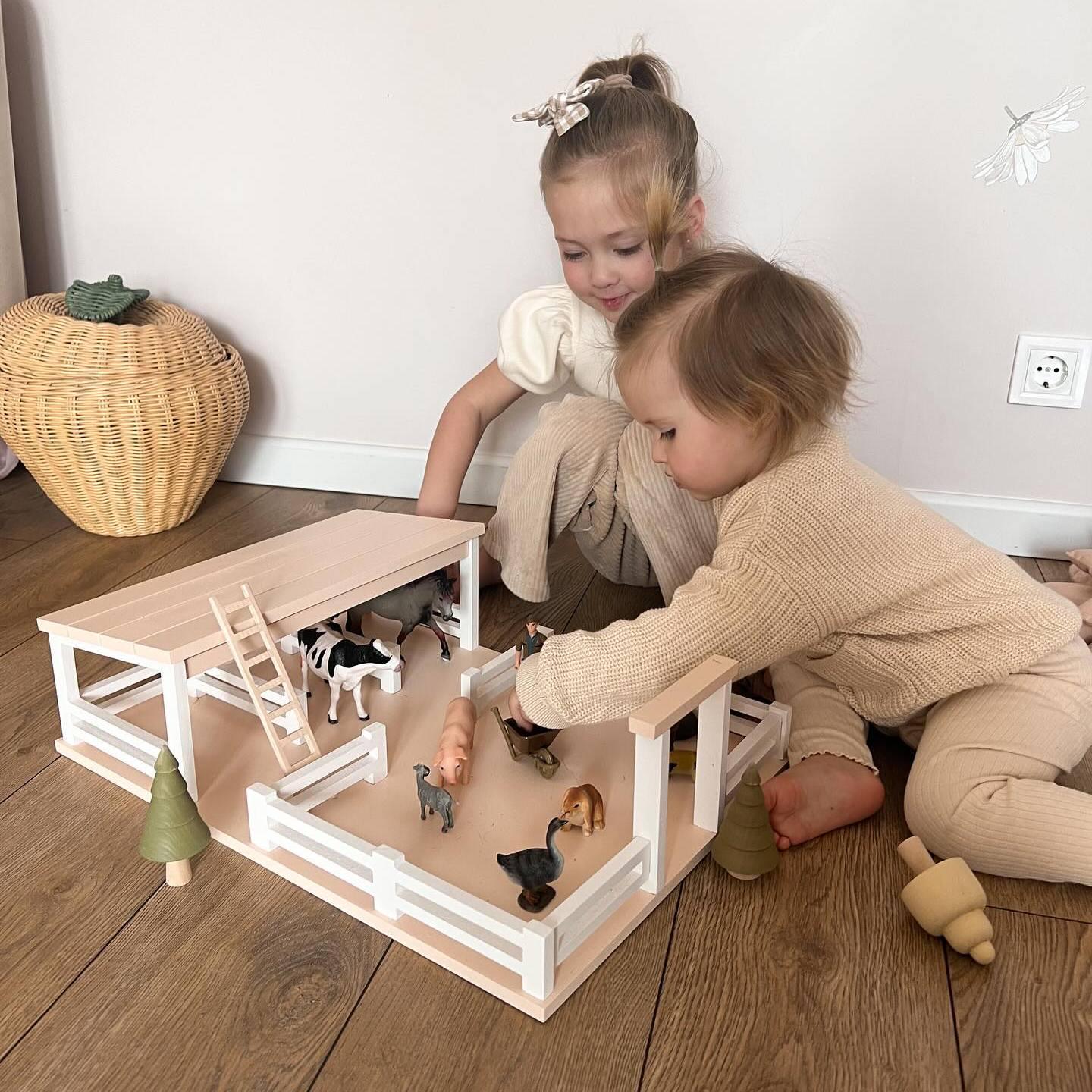 Handmade Wooden Farm Playset: Toy Animal Barn for Kids - Etsy