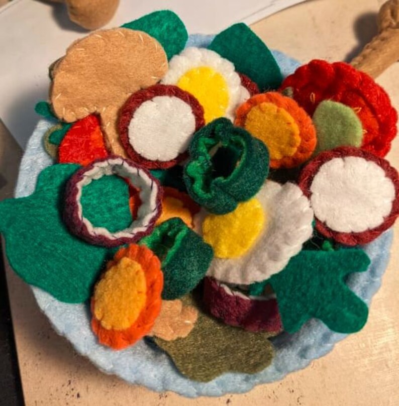 Pretend Food - Felt Food - Chef Salad - Handmade - Etsy