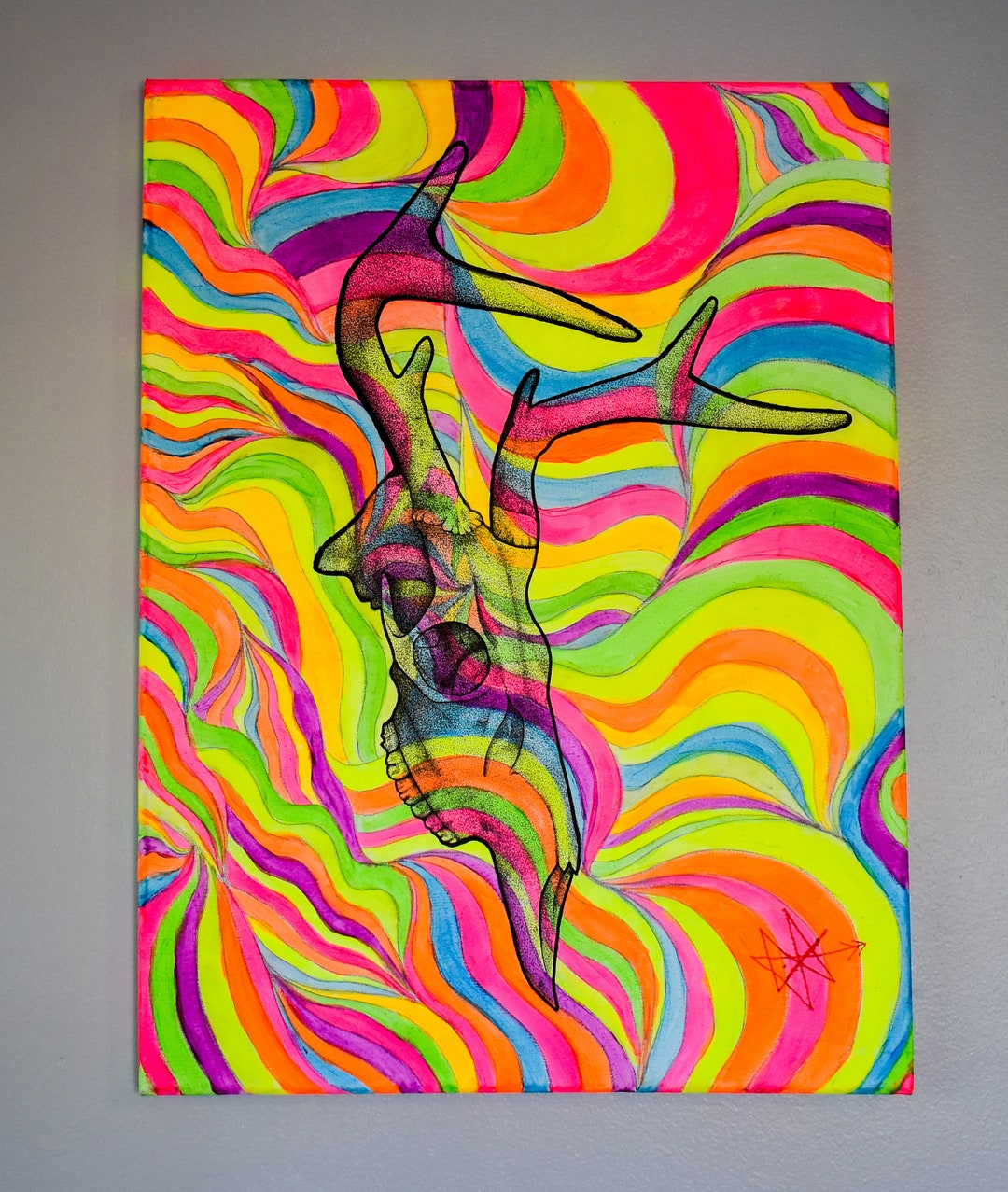 Pointillism Stippling Dot Art Deer Skull Fluorescent Paint Trippy Art ...