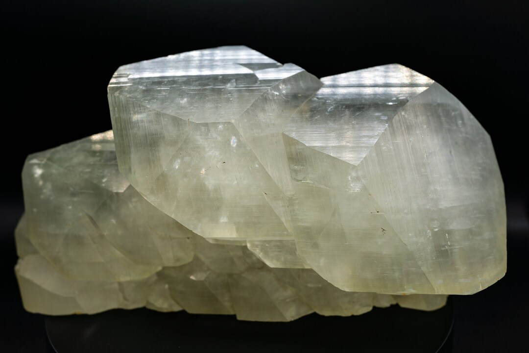 Uv-reactive UFO Calcite Green and Yellow Chenzhou Mine Hunan - Etsy