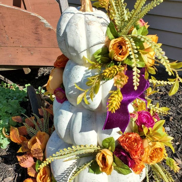 Stacked Pumpkins - Etsy