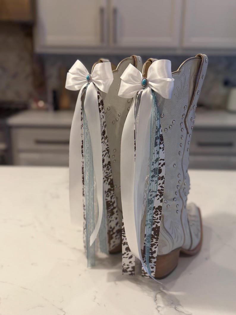 Cowgirl Boot Bows: White Ribbon With Turquoise Accent (pair) - Etsy