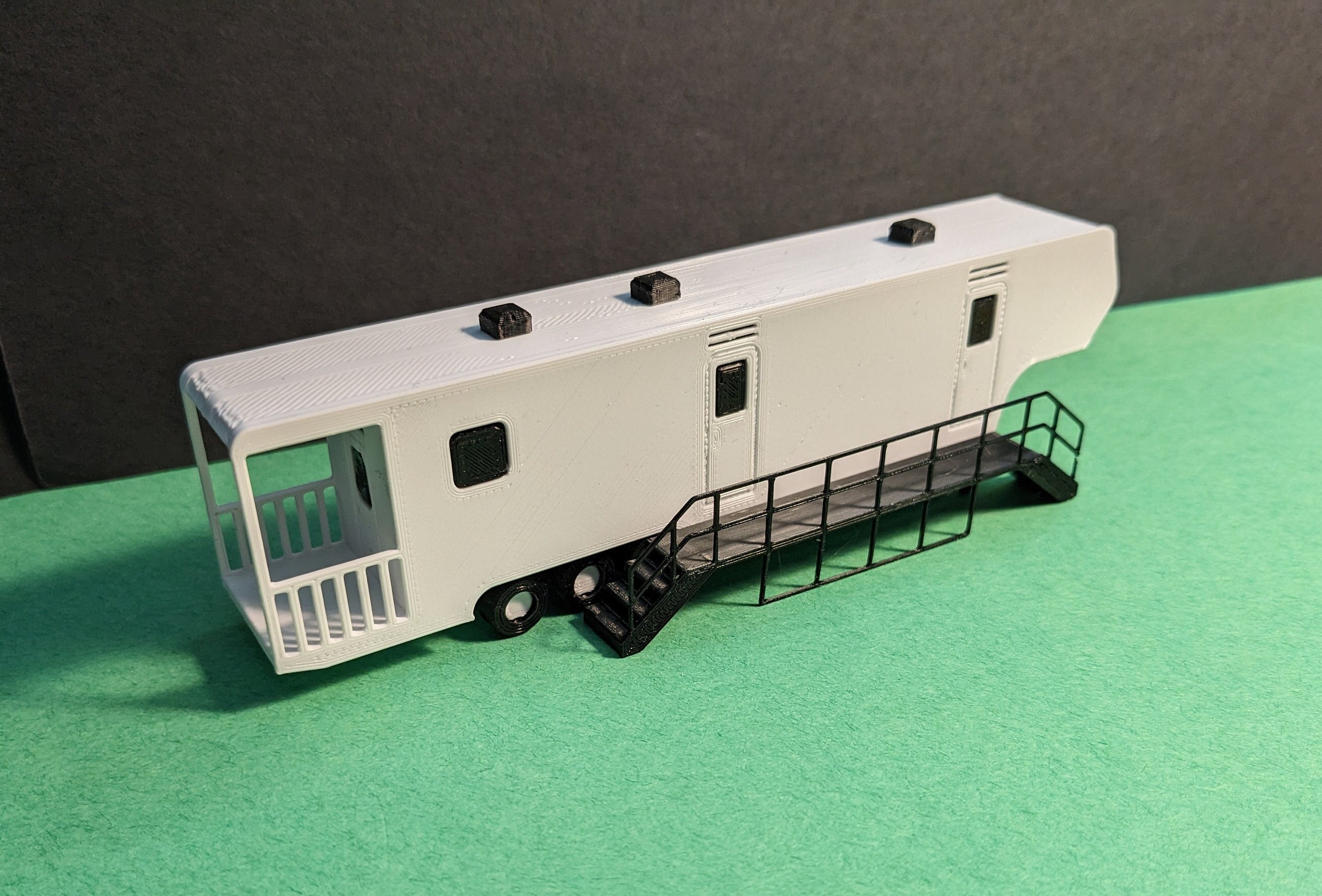 2-pk HO Tri-axle 5th Wheel Bunkhouse Office Balcony With - Etsy