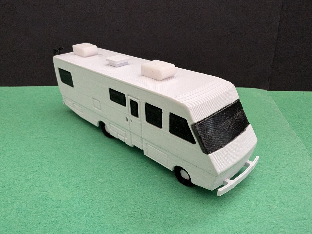 HO 1:87 Scale Breaking Bad RV Camper 1986 Fleetwood Blunder OO Scale - Etsy